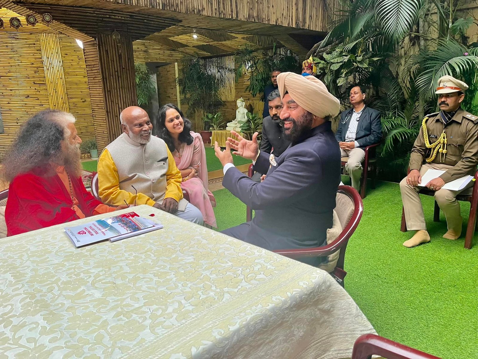 Governor of Uttarkhand interacts with Dr.Raghavan ji